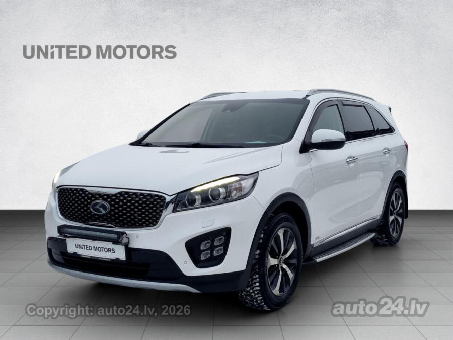 White Kia Sorento 2017 in Johvi, with an engine capacity of 2.20 L and mileage of 196 thousand km for 12900 €, photo 1 on AUTOMOTO.COM.LV