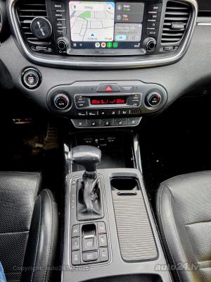 Balts Kia Sorento 2018 Tallina, ar dzinēja tilpumu 2.20 L un nobraukumu 174 tūkst. km par 22000 €, foto 6 vietnē AUTOMOTO.COM.LV