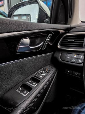 Balts Kia Sorento 2018 Tallina, ar dzinēja tilpumu 2.20 L un nobraukumu 174 tūkst. km par 22000 €, foto 8 vietnē AUTOMOTO.COM.LV
