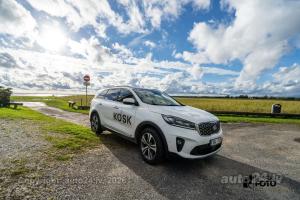 Balts Kia Sorento 2018 Tallina, ar dzinēja tilpumu 2.20 L un nobraukumu 174 tūkst. km par 22000 €, foto 17 vietnē AUTOMOTO.COM.LV
