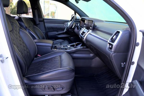 Balts Kia Sorento 2020 Tallina, ar dzinēja tilpumu 2.20 L un nobraukumu 162 tūkst. km par 28490 €, foto 10 vietnē AUTOMOTO.COM.LV
