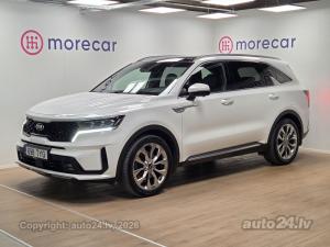 White Kia Sorento 2021 in Tallinn, with an engine capacity of 2.20 L and mileage of 115 thousand km for 34900 €, photo  on AUTOMOTO.COM.LV