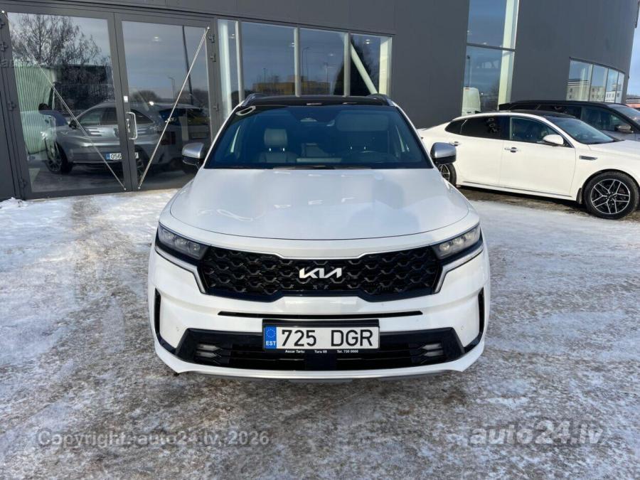 Balts Kia Sorento 2023 Tartu, ar dzinēja tilpumu 2.20 L un nobraukumu 59 tūkst. km par 44990 €, foto 1 vietnē AUTOMOTO.COM.LV
