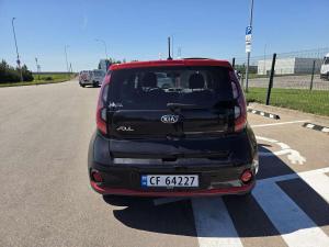 Melns Kia Soul 2015 Marijampole, ar dzinēja tilpumu 0.00 L un nobraukumu 118 tūkst. km par 3950 €, foto 4 vietnē AUTOMOTO.COM.LV