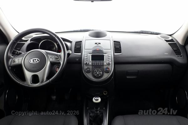 Киа Soul 2010 в Таллин на AUTOMOTO.COM.LV Черный Киа Soul 2010 в Таллин, объемом двигателя 1.60 л и пробегом 269 тыс. км за 1699 €, фото 6 на AUTOMOTO.COM.LV