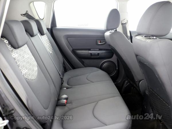 Киа Soul 2010 в Таллин на AUTOMOTO.COM.LV Черный Киа Soul 2010 в Таллин, объемом двигателя 1.60 л и пробегом 269 тыс. км за 1699 €, фото 8 на AUTOMOTO.COM.LV