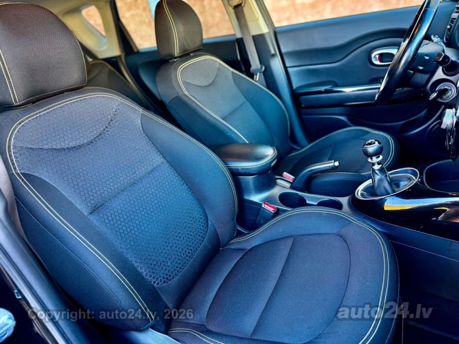 Melns Kia Soul 2015 Tallina, ar dzinēja tilpumu 1.60 L un nobraukumu 189 tūkst. km par 8999 €, foto 15 vietnē AUTOMOTO.COM.LV
