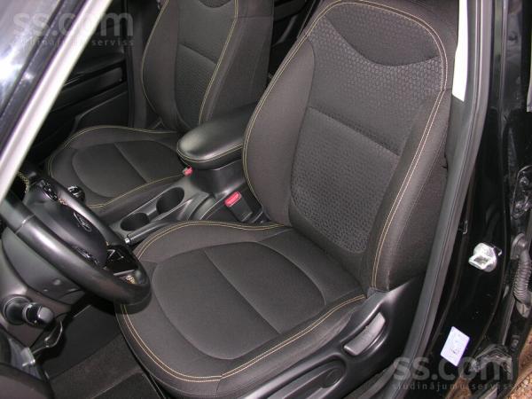 Melns Kia Soul 2015 Rīga, ar dzinēja tilpumu 1.60 L un nobraukumu 187 tūkst. km par 6950 €, foto 10 vietnē AUTOMOTO.COM.LV