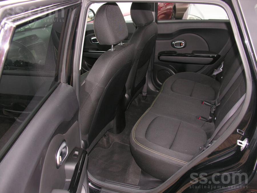 Melns Kia Soul 2015 Rīga, ar dzinēja tilpumu 1.60 L un nobraukumu 187 tūkst. km par 6950 €, foto 9 vietnē AUTOMOTO.COM.LV