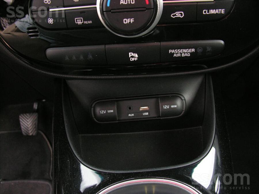 Melns Kia Soul 2015 Rīga, ar dzinēja tilpumu 1.60 L un nobraukumu 187 tūkst. km par 6950 €, foto 16 vietnē AUTOMOTO.COM.LV