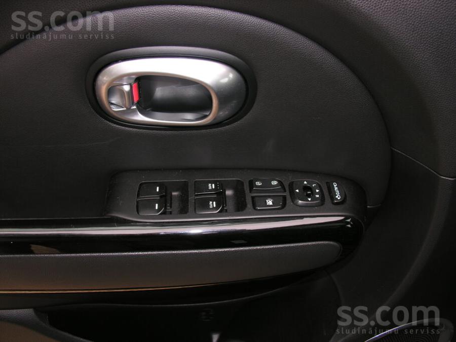 Melns Kia Soul 2015 Rīga, ar dzinēja tilpumu 1.60 L un nobraukumu 187 tūkst. km par 6950 €, foto 22 vietnē AUTOMOTO.COM.LV