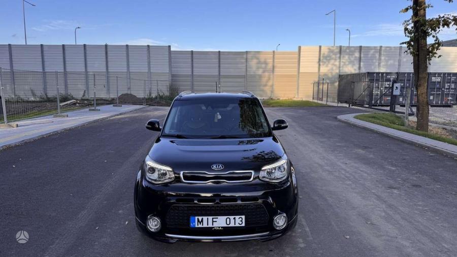 Melns Kia Soul 2015 Kauņa, ar dzinēja tilpumu 1.60 L un nobraukumu 150 tūkst. km par 9700 €, foto 5 vietnē AUTOMOTO.COM.LV