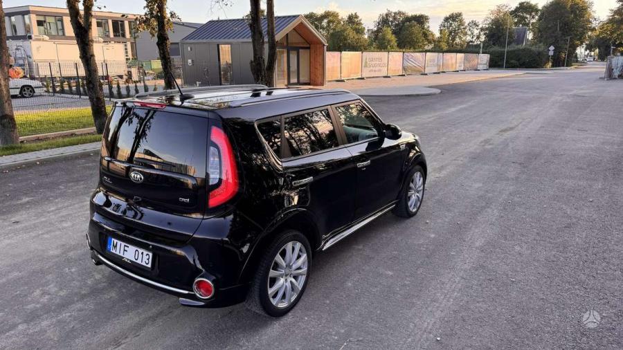 Melns Kia Soul 2015 Kauņa, ar dzinēja tilpumu 1.60 L un nobraukumu 150 tūkst. km par 9700 €, foto 9 vietnē AUTOMOTO.COM.LV