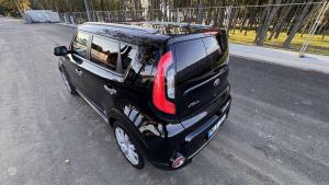 Melns Kia Soul 2015 Kauņa, ar dzinēja tilpumu 1.60 L un nobraukumu 150 tūkst. km par 9700 €, foto 10 vietnē AUTOMOTO.COM.LV