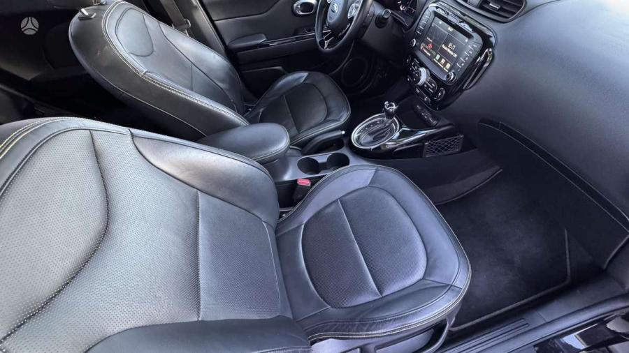 Melns Kia Soul 2015 Kauņa, ar dzinēja tilpumu 1.60 L un nobraukumu 150 tūkst. km par 9700 €, foto 23 vietnē AUTOMOTO.COM.LV