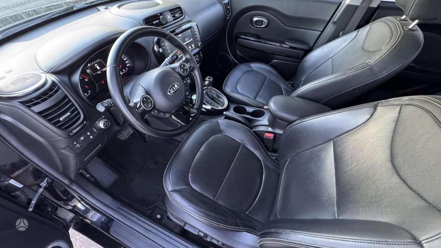 Melns Kia Soul 2015 Kauņa, ar dzinēja tilpumu 1.60 L un nobraukumu 150 tūkst. km par 9700 €, foto 26 vietnē AUTOMOTO.COM.LV