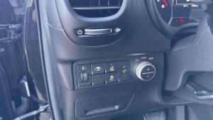 Melns Kia Soul 2015 Kauņa, ar dzinēja tilpumu 1.60 L un nobraukumu 150 tūkst. km par 9700 €, foto 29 vietnē AUTOMOTO.COM.LV