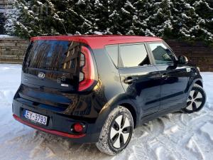 Melns Kia Soul 2016 Rīga, ar dzinēja tilpumu 1.60 L un nobraukumu 110 tūkst. km par 8450 €, foto 6 vietnē AUTOMOTO.COM.LV
