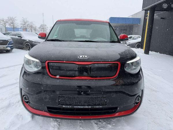 Melns Kia Soul 2016 Šauļi, ar dzinēja tilpumu 0.00 L un nobraukumu 171 tūkst. km par 4700 €, foto 5 vietnē AUTOMOTO.COM.LV