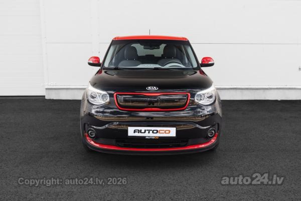 Black Kia Soul 2017 in Tallinn, with an engine capacity of 0.00 L and mileage of 55 thousand km for 9999 €, photo 2 on AUTOMOTO.COM.LV