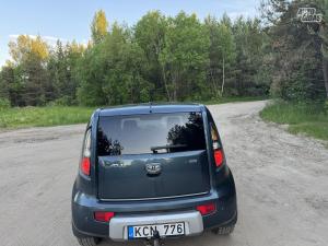 Zils Kia Soul 2009 Viļņa, ar dzinēja tilpumu 1.60 L un nobraukumu 335 tūkst. km par 1600 €, foto 7 vietnē AUTOMOTO.COM.LV