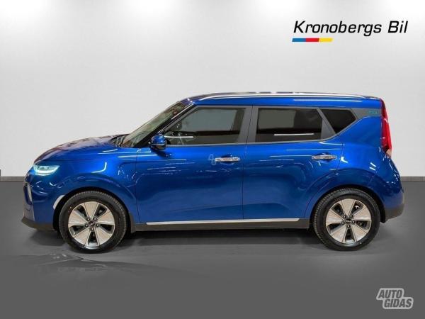 Blue Kia Soul 2022 in Kaunas, with an engine capacity of 0.00 L and mileage of 21 thousand km for 29209 €, photo 4 on AUTOMOTO.COM.LV