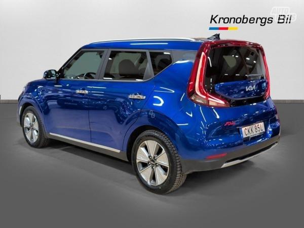 Blue Kia Soul 2022 in Kaunas, with an engine capacity of 0.00 L and mileage of 21 thousand km for 29209 €, photo 6 on AUTOMOTO.COM.LV