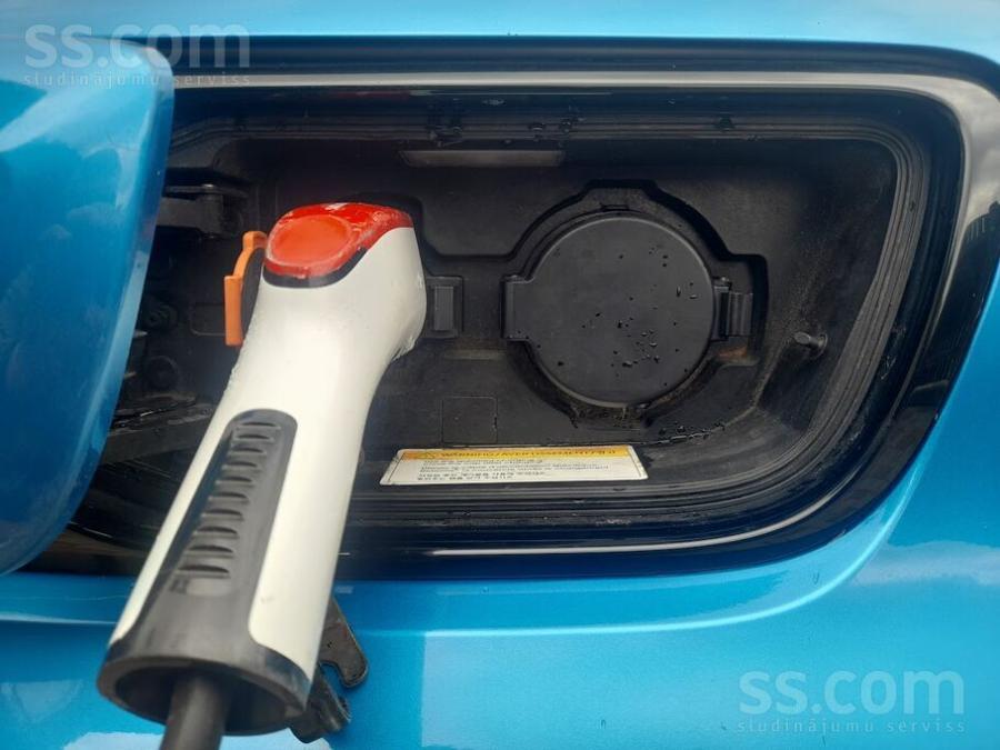 Blue Kia Soul 2014 in Riga, with an engine capacity of 1.60 L and mileage of 92 thousand km for 6900 €, photo 18 on AUTOMOTO.COM.LV