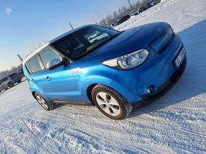 Zils Kia Soul 2015 Marijampole, ar dzinēja tilpumu 0.00 L un nobraukumu 99 tūkst. km par 3200 €, foto  vietnē AUTOMOTO.COM.LV