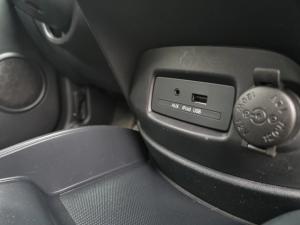 Brown Kia Soul 2009 in Riga, with an engine capacity of 1.60 L and mileage of 212 thousand km for 3990 €, photo 13 on AUTOMOTO.COM.LV