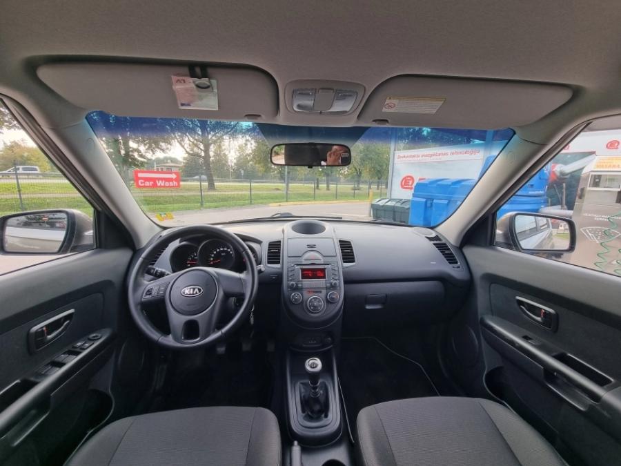 Brown Kia Soul 2009 in Riga, with an engine capacity of 1.60 L and mileage of 212 thousand km for 3990 €, photo 53 on AUTOMOTO.COM.LV