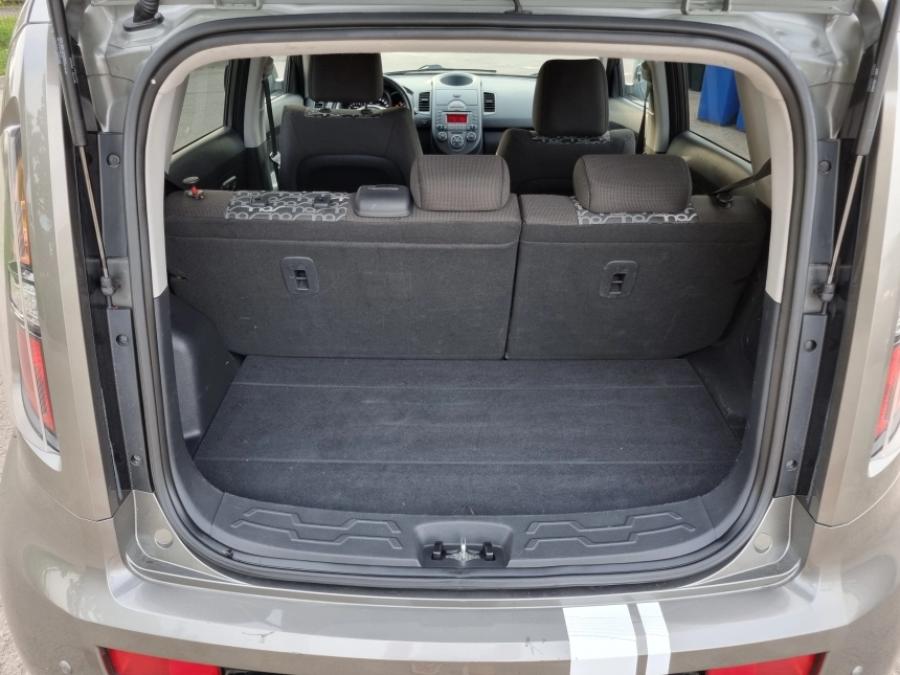 Brown Kia Soul 2009 in Riga, with an engine capacity of 1.60 L and mileage of 212 thousand km for 3990 €, photo 59 on AUTOMOTO.COM.LV