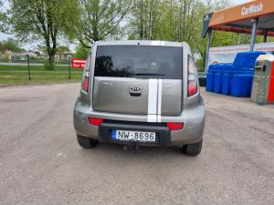 Brown Kia Soul 2009 in Riga, with an engine capacity of 1.60 L and mileage of 212 thousand km for 3990 €, photo 66 on AUTOMOTO.COM.LV
