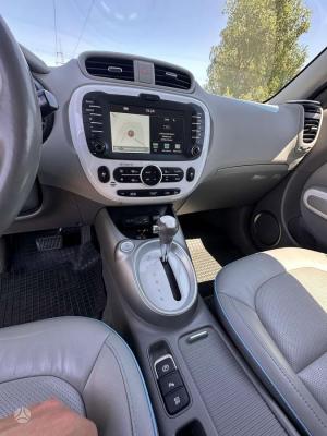 Brūns Kia Soul 2016 Marijampole, ar dzinēja tilpumu 0.00 L un nobraukumu 160 tūkst. km par 3200 €, foto 14 vietnē AUTOMOTO.COM.LV