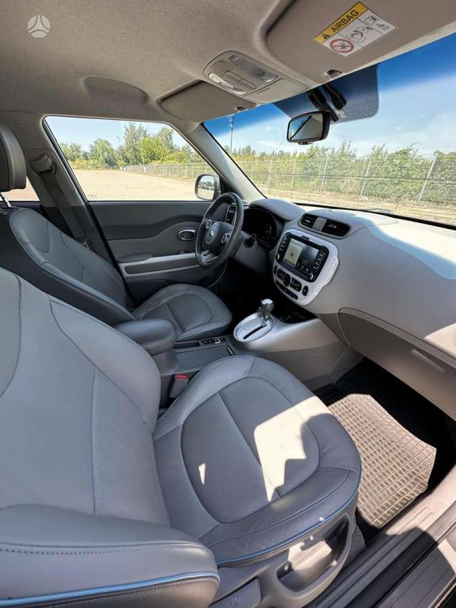 Brūns Kia Soul 2016 Marijampole, ar dzinēja tilpumu 0.00 L un nobraukumu 160 tūkst. km par 3200 €, foto 21 vietnē AUTOMOTO.COM.LV