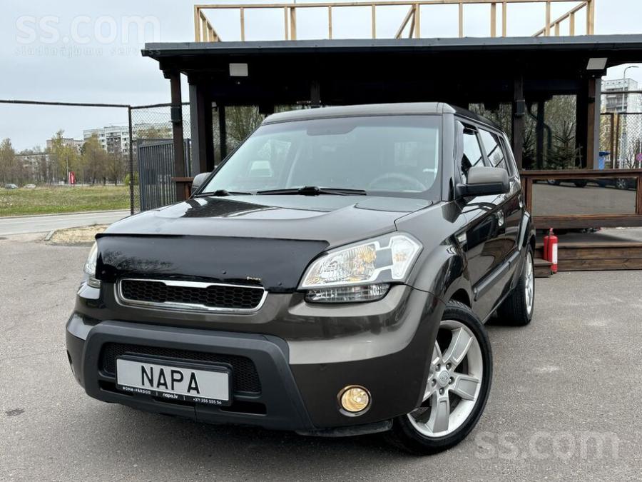 Brūns Kia Soul 2009 Rīga, ar dzinēja tilpumu 1.60 L un nobraukumu 261 tūkst. km par 3690 €, foto 1 vietnē AUTOMOTO.COM.LV