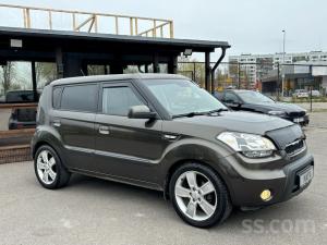 Brūns Kia Soul 2009 Rīga, ar dzinēja tilpumu 1.60 L un nobraukumu 261 tūkst. km par 3690 €, foto 6 vietnē AUTOMOTO.COM.LV