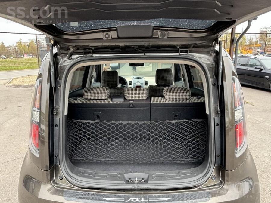 Brūns Kia Soul 2009 Rīga, ar dzinēja tilpumu 1.60 L un nobraukumu 261 tūkst. km par 3690 €, foto 13 vietnē AUTOMOTO.COM.LV