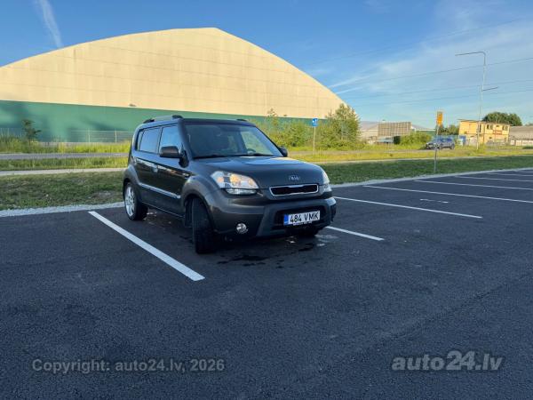 Brūns Kia Soul 2009 Tallina, ar dzinēja tilpumu 1.60 L un nobraukumu 237 tūkst. km par 3000 €, foto 6 vietnē AUTOMOTO.COM.LV