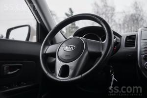 Brūns Kia Soul 2011 Rīga, ar dzinēja tilpumu 1.60 L un nobraukumu 206 tūkst. km par 2990 €, foto 10 vietnē AUTOMOTO.COM.LV