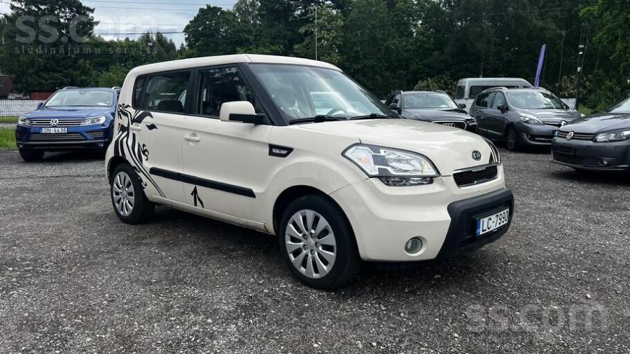 Brūns Kia Soul 2011 Rīga, ar dzinēja tilpumu 1.60 L un nobraukumu 206 tūkst. km par 1790 €, foto 3 vietnē AUTOMOTO.COM.LV