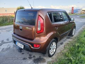 Brown Kia Soul 2012 in Tallinn, with an engine capacity of 1.60 L and mileage of 286 thousand km for 3333 €, photo 10 on AUTOMOTO.COM.LV