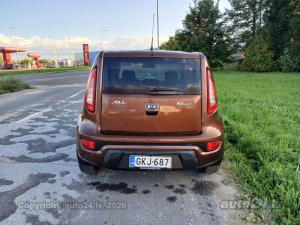 Brown Kia Soul 2012 in Tallinn, with an engine capacity of 1.60 L and mileage of 286 thousand km for 3333 €, photo 11 on AUTOMOTO.COM.LV
