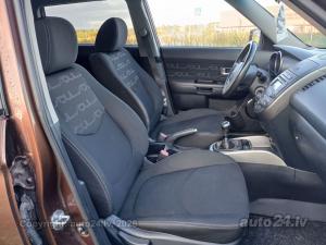 Brown Kia Soul 2012 in Tallinn, with an engine capacity of 1.60 L and mileage of 286 thousand km for 3333 €, photo 13 on AUTOMOTO.COM.LV