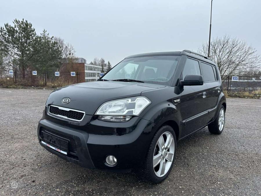 Kia Soul 2009 in Alytus, with an engine capacity of 1.59 L and mileage of 223 thousand km for 3950 €, photo 1 on AUTOMOTO.COM.LV