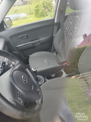 Kia Soul 2009 Panevēža, ar dzinēja tilpumu 1.60 L un nobraukumu 249 tūkst. km par 2100 €, foto 7 vietnē AUTOMOTO.COM.LV