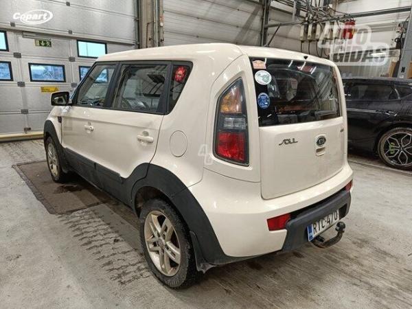 Kia Soul 2011 Ariogala, ar dzinēja tilpumu 1.60 L un nobraukumu 280 tūkst. km par 2500 €, foto 2 vietnē AUTOMOTO.COM.LV