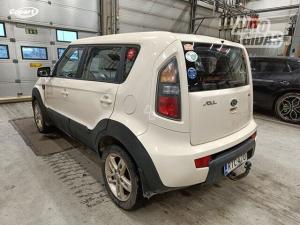 Kia Soul 2011 in Ariogala, with an engine capacity of 1.60 L and mileage of 280 thousand km for 2500 €, photo 2 on AUTOMOTO.COM.LV