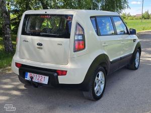 Kia Soul 2011 Ariogala, ar dzinēja tilpumu 1.60 L un nobraukumu 280 tūkst. km par 3500 €, foto 5 vietnē AUTOMOTO.COM.LV
