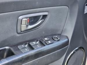 Kia Soul 2011 Ariogala, ar dzinēja tilpumu 1.60 L un nobraukumu 280 tūkst. km par 3500 €, foto 12 vietnē AUTOMOTO.COM.LV